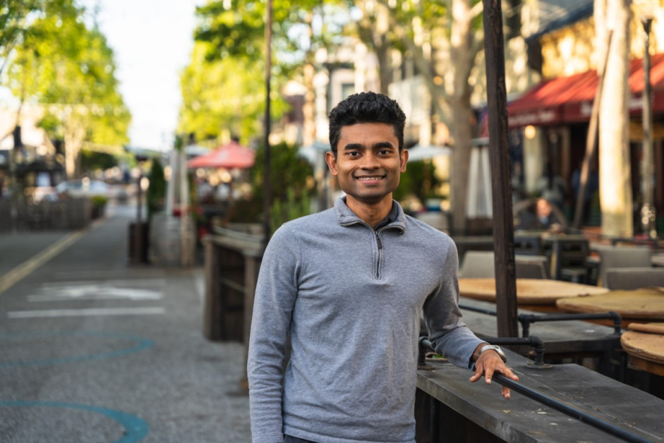 Varun Mohan, Co-Founder & CEO of Codeium – Interview Series – Unite.AI